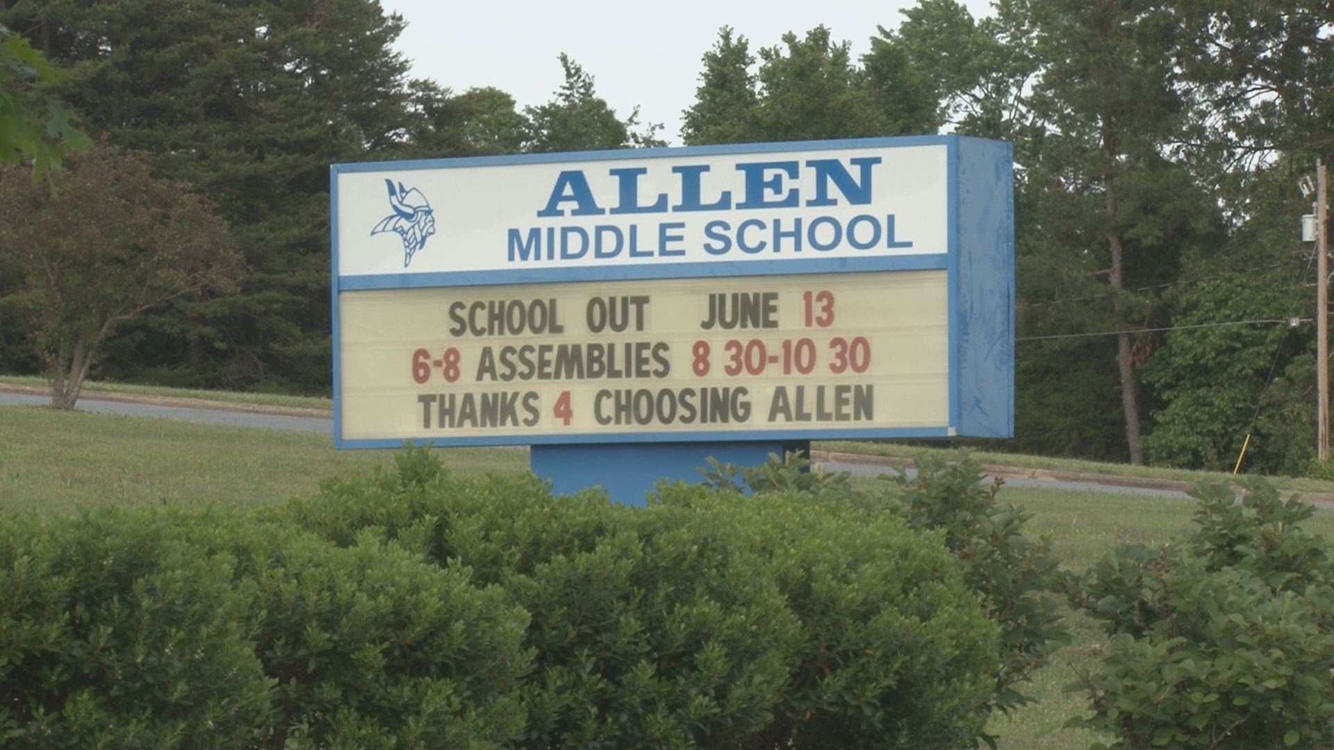 Guilford County Teacher Resigns After Allegedly Hitting A Student ...