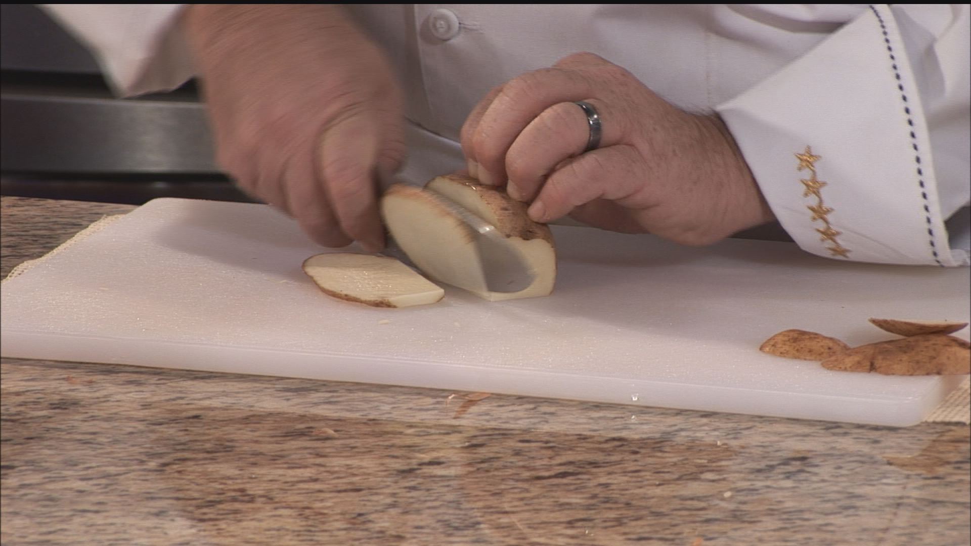 RRC Lesson: Making Those Fancy Cut Veggies You See In Your Salad ...