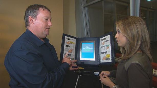 Hacker Demonstrates How Voting Machines Can Be Compromised | wfmynews2.com