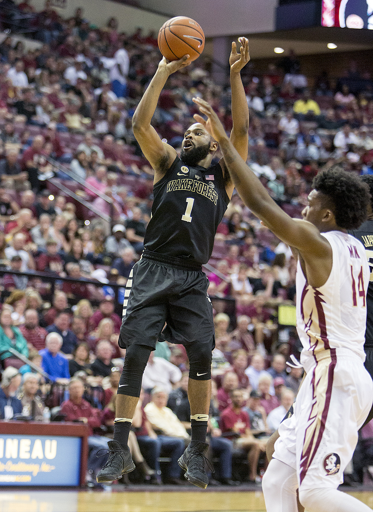 Second-Half Run Powers No. 20 Florida St. Over Wake Forest | wfmynews2.com