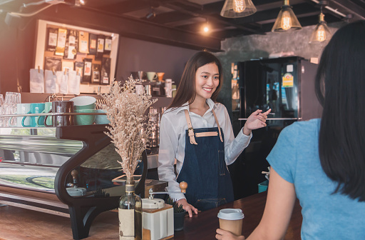 Use Body Language To Make Good Impressions | wfmynews2.com